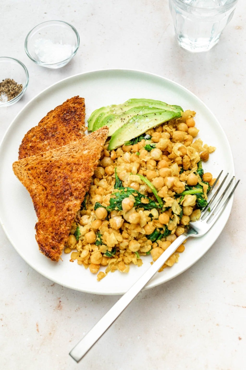 Easy Protein-Packed Chickpea Scramble