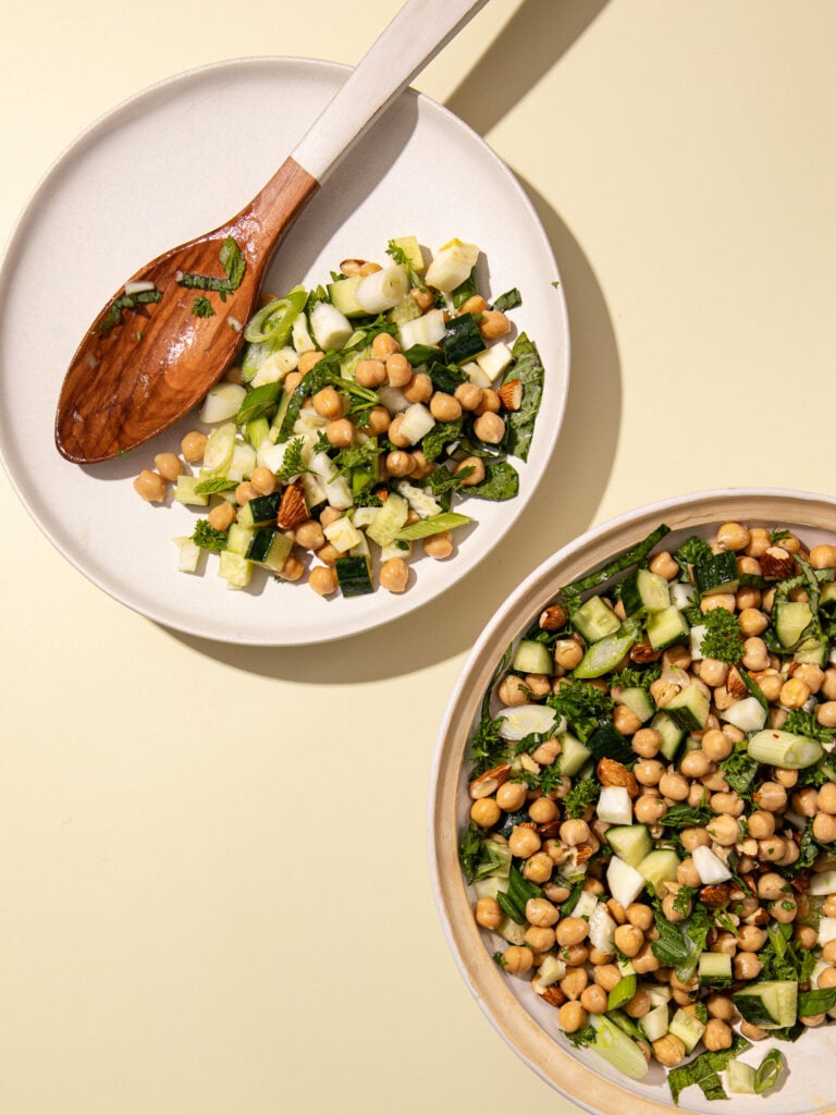 15 Minute Crunchy Chickpea Cucumber Salad - Desiree Nielsen