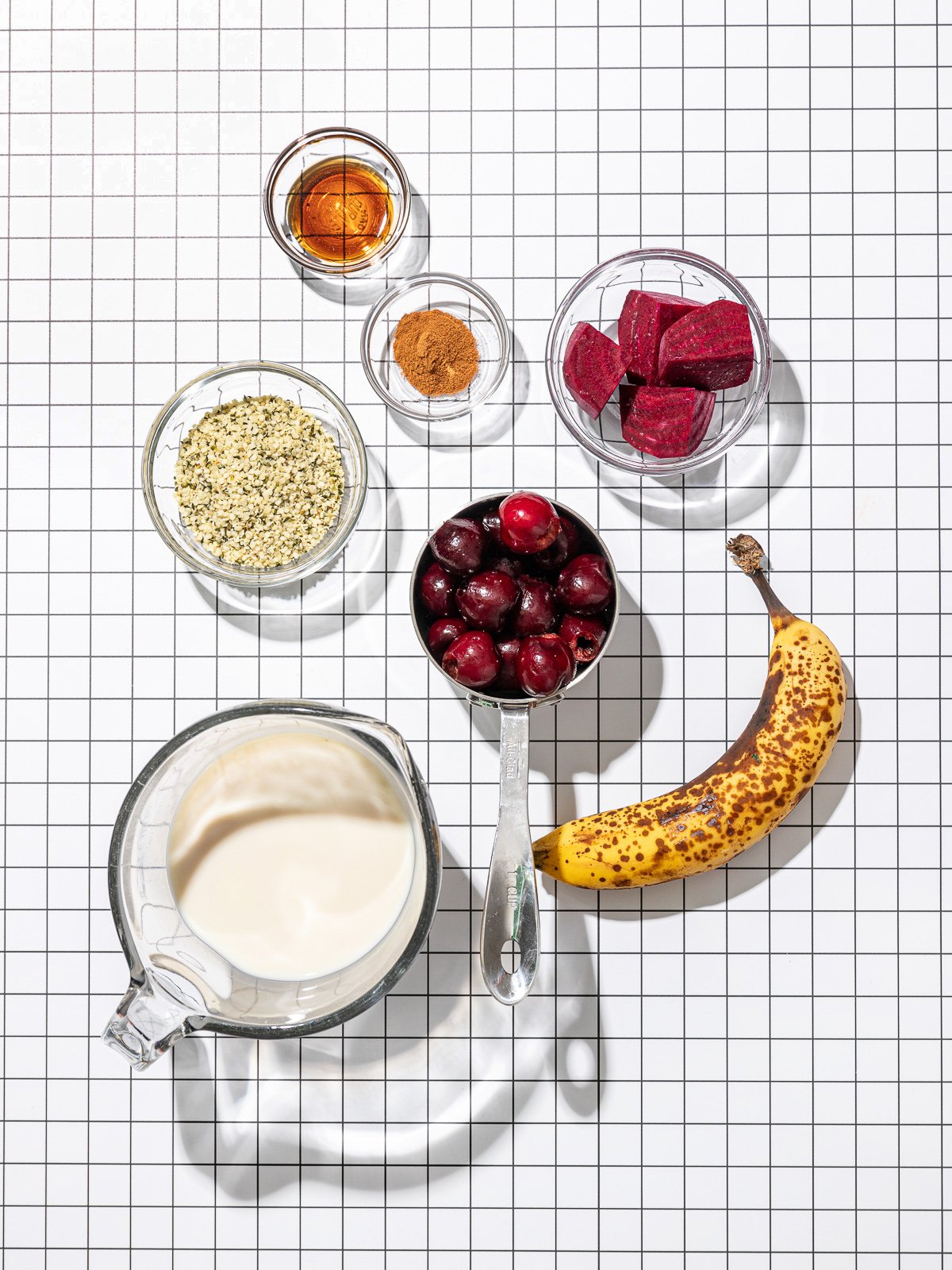 Cherry Beet Power Smoothie (23g protein!) - Desiree Nielsen