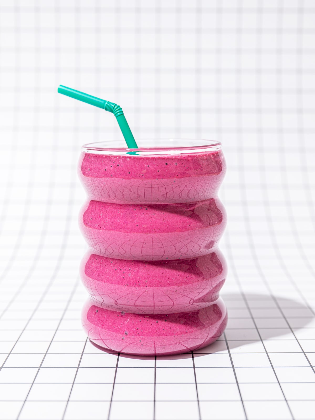 Cherry Beet Power Smoothie (23g protein!) - Desiree Nielsen